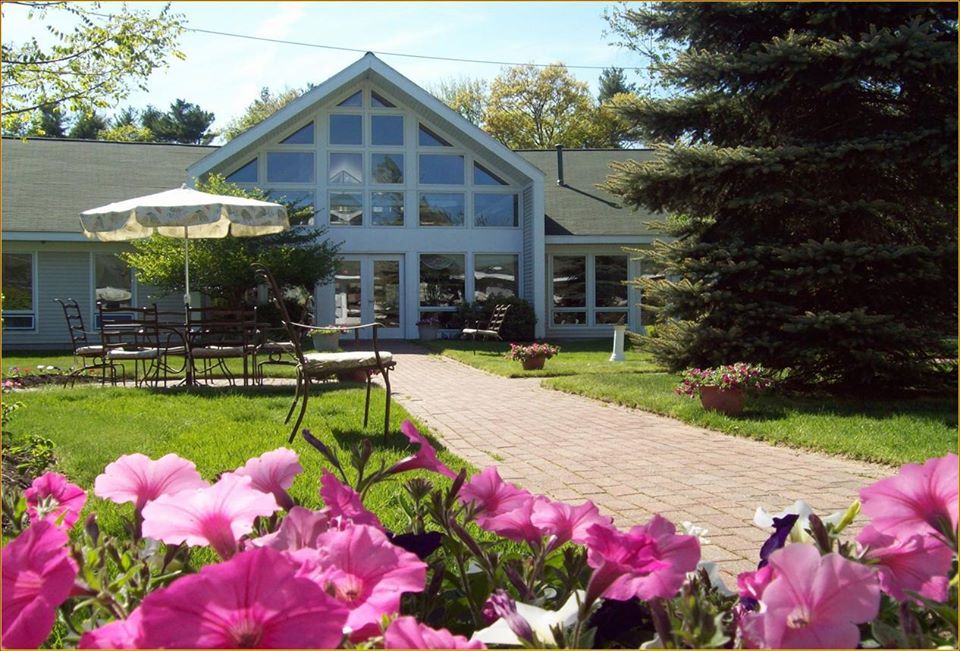 Fallbrook Woods Residential Care | Portland | LivingPath